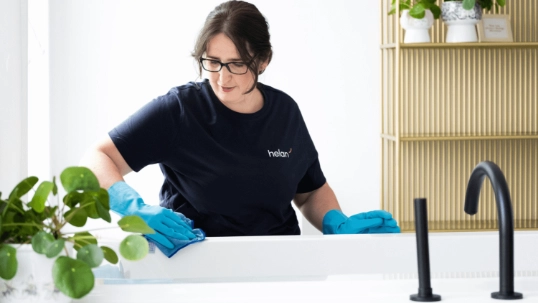 Ergonomie in het huishouden: met deze tips help jij je huishoudhulp