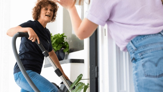 Als je huishoudhulp voor het eerst langskomt